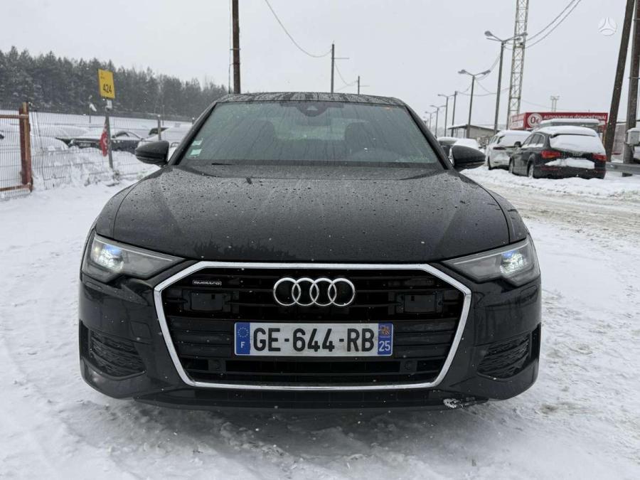 Black Audi A6 2022 in Vilnius, with an engine capacity of 2.00 L and mileage of 291 thousand km for 19250 €, photo 3 on AUTOMOTO.COM.LV