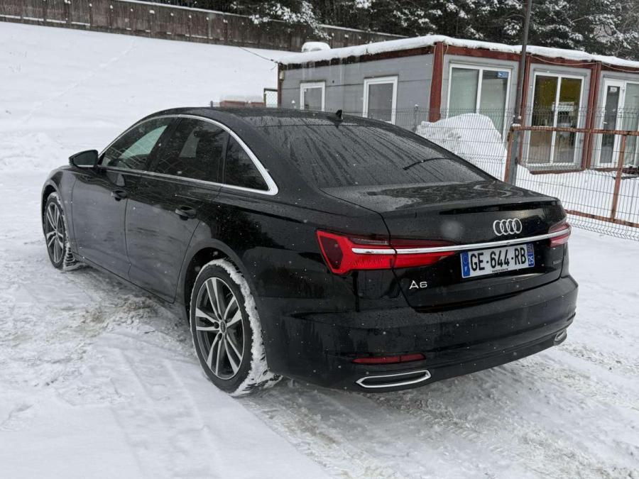 Black Audi A6 2022 in Vilnius, with an engine capacity of 2.00 L and mileage of 291 thousand km for 19250 €, photo 4 on AUTOMOTO.COM.LV