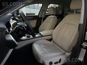 Black Audi A6 2022 in Riga, with an engine capacity of 2.00 L and mileage of 79 thousand km for 30550 €, photo 9 on AUTOMOTO.COM.LV