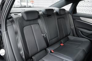 Black Audi A6 2022 in Marupe, with an engine capacity of 2.00 L and mileage of 88 thousand km for 29600 €, photo 35 on AUTOMOTO.COM.LV