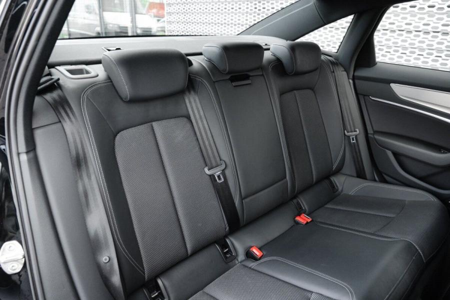Black Audi A6 2022 in Marupe, with an engine capacity of 2.00 L and mileage of 88 thousand km for 29600 €, photo 35 on AUTOMOTO.COM.LV