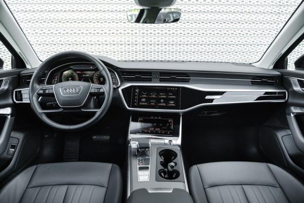 Black Audi A6 2023 in Marupe, with an engine capacity of 2.00 L and mileage of 50 thousand km for 27900 €, photo 6 on AUTOMOTO.COM.LV