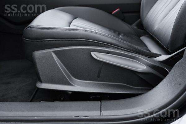 Melns Audi A6 2023 Rīga, ar dzinēja tilpumu 2.00 L un nobraukumu 50 tūkst. km par 27900 €, foto 8 vietnē AUTOMOTO.COM.LV