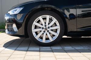Black Audi A6 2025 in Vilnius, with an engine capacity of 2.00 L and mileage of 42 thousand km for 46200 €, photo 7 on AUTOMOTO.COM.LV