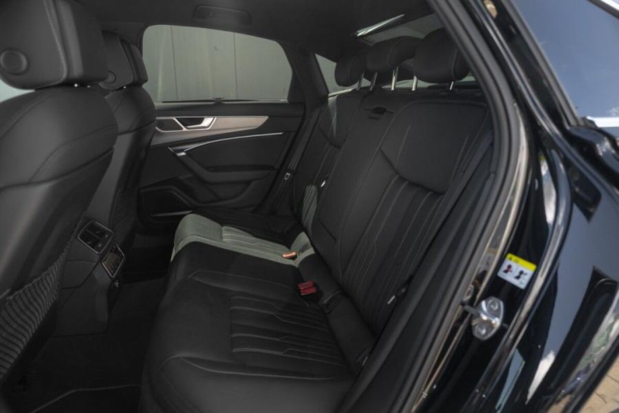 Black Audi A6 2025 in Vilnius, with an engine capacity of 2.00 L and mileage of 42 thousand km for 46200 €, photo 13 on AUTOMOTO.COM.LV