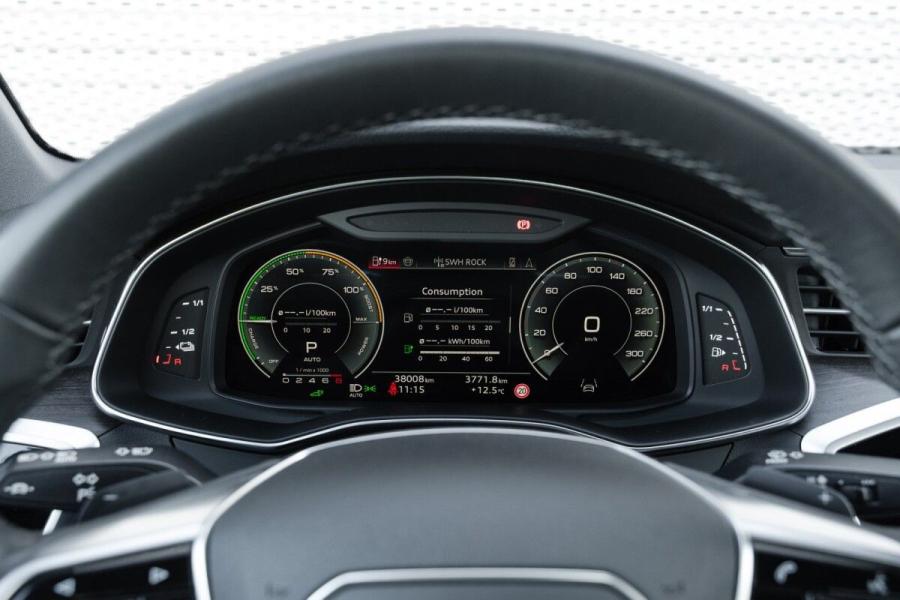Black Audi A6 2025 in Marupe, with an engine capacity of 2.00 L and mileage of 38 thousand km for 44900 €, photo 17 on AUTOMOTO.COM.LV
