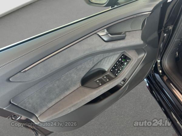Black Audi A6 2026 in Tallinn, with an engine capacity of 3.00 L and mileage of 2 thousand km for 89300 €, photo 7 on AUTOMOTO.COM.LV
