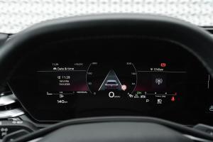 Melns Audi A6 2026 Mārupe, ar dzinēja tilpumu 2.00 L un nobraukumu 24 tūkst. km par 45650 €, foto 18 vietnē AUTOMOTO.COM.LV