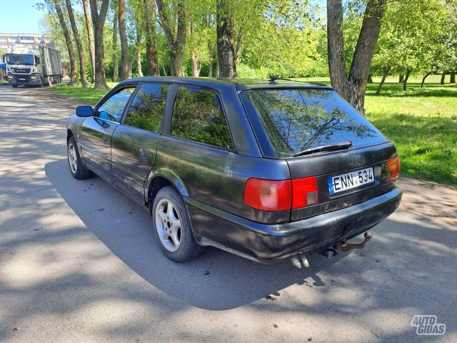 Melns Audi A6 1994 Klaipėda, ar dzinēja tilpumu 2.50 L un nobraukumu 330 tūkst. km par 450 €, foto 3 vietnē AUTOMOTO.COM.LV