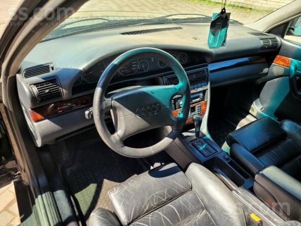 Black Audi A6 1994 in Bauska, with an engine capacity of 2.50 L and mileage of 540 thousand km for 1090 €, photo 6 on AUTOMOTO.COM.LV