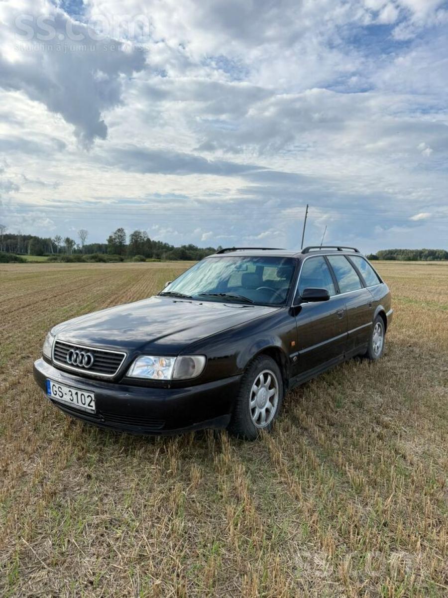 Black Audi A6 1994 in Bauska, with an engine capacity of 2.50 L and mileage of 389 thousand km for 1699 €, photo 1 on AUTOMOTO.COM.LV