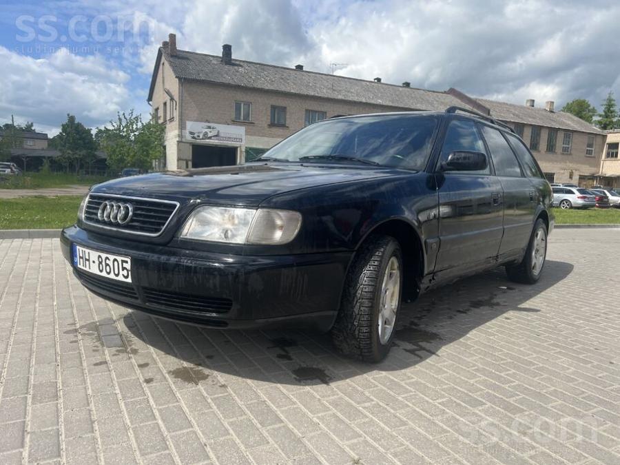 Black Audi A6 1995 in Daugavpils, with an engine capacity of 2.50 L and mileage of 410 thousand km for 810 €, photo 1 on AUTOMOTO.COM.LV