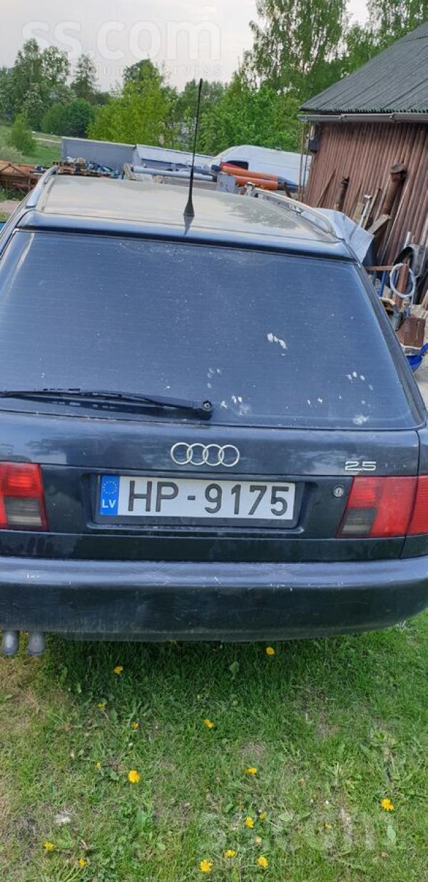 Black Audi A6 1996 in Rezekne, with an engine capacity of 2.50 L and mileage of 400 thousand km for 1900 €, photo 3 on AUTOMOTO.COM.LV