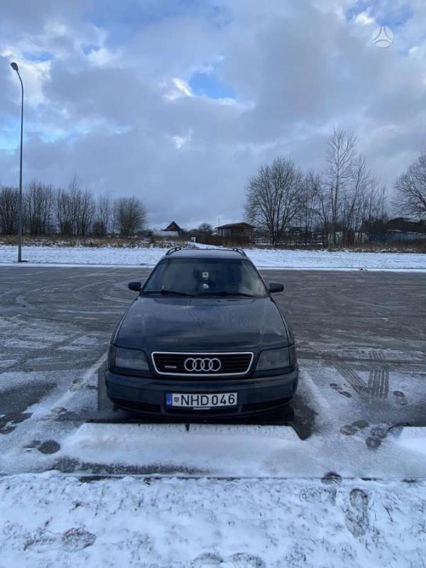 Melns Audi A6 1996 Viļņa, ar dzinēja tilpumu 2.50 L un nobraukumu 406 tūkst. km par 2000 €, foto 5 vietnē AUTOMOTO.COM.LV