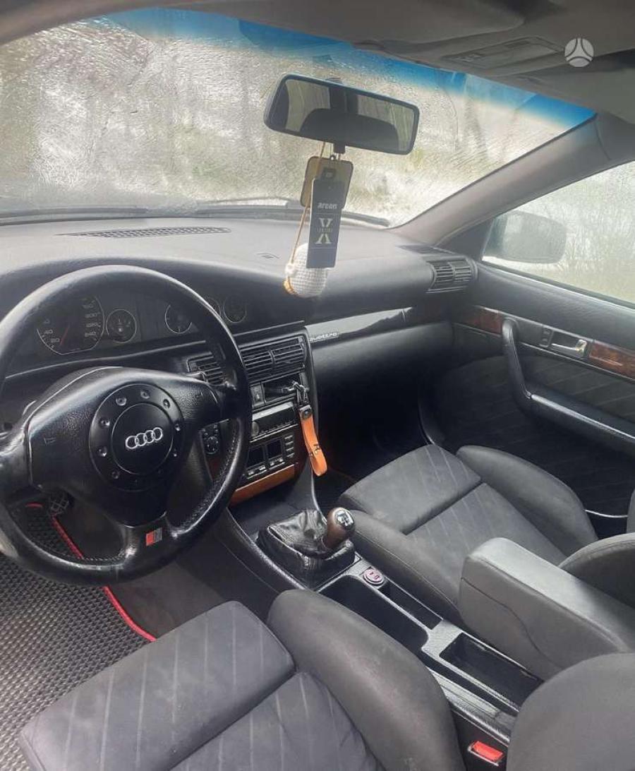 Black Audi A6 1996 in Vilnius, with an engine capacity of 2.50 L and mileage of 406 thousand km for 2000 €, photo 8 on AUTOMOTO.COM.LV