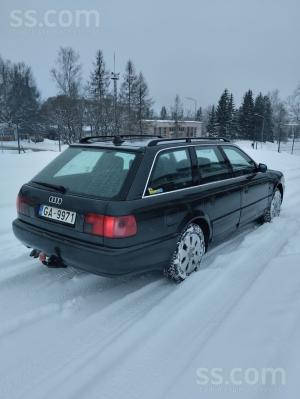 Melns Audi A6 1996 Alūksne, ar dzinēja tilpumu 2.50 L un nobraukumu 484 tūkst. km par 1150 €, foto 4 vietnē AUTOMOTO.COM.LV