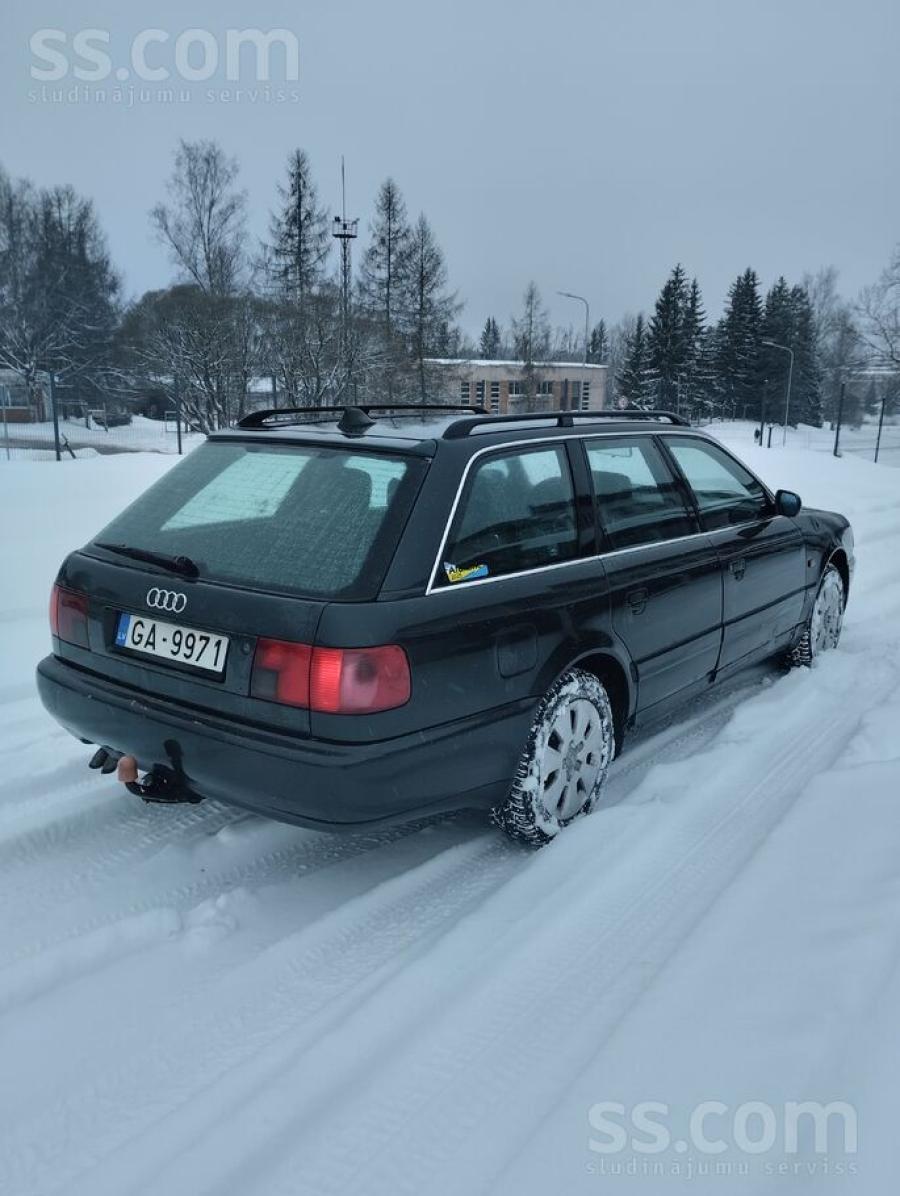 Melns Audi A6 1996 Alūksne, ar dzinēja tilpumu 2.50 L un nobraukumu 484 tūkst. km par 1150 €, foto 4 vietnē AUTOMOTO.COM.LV