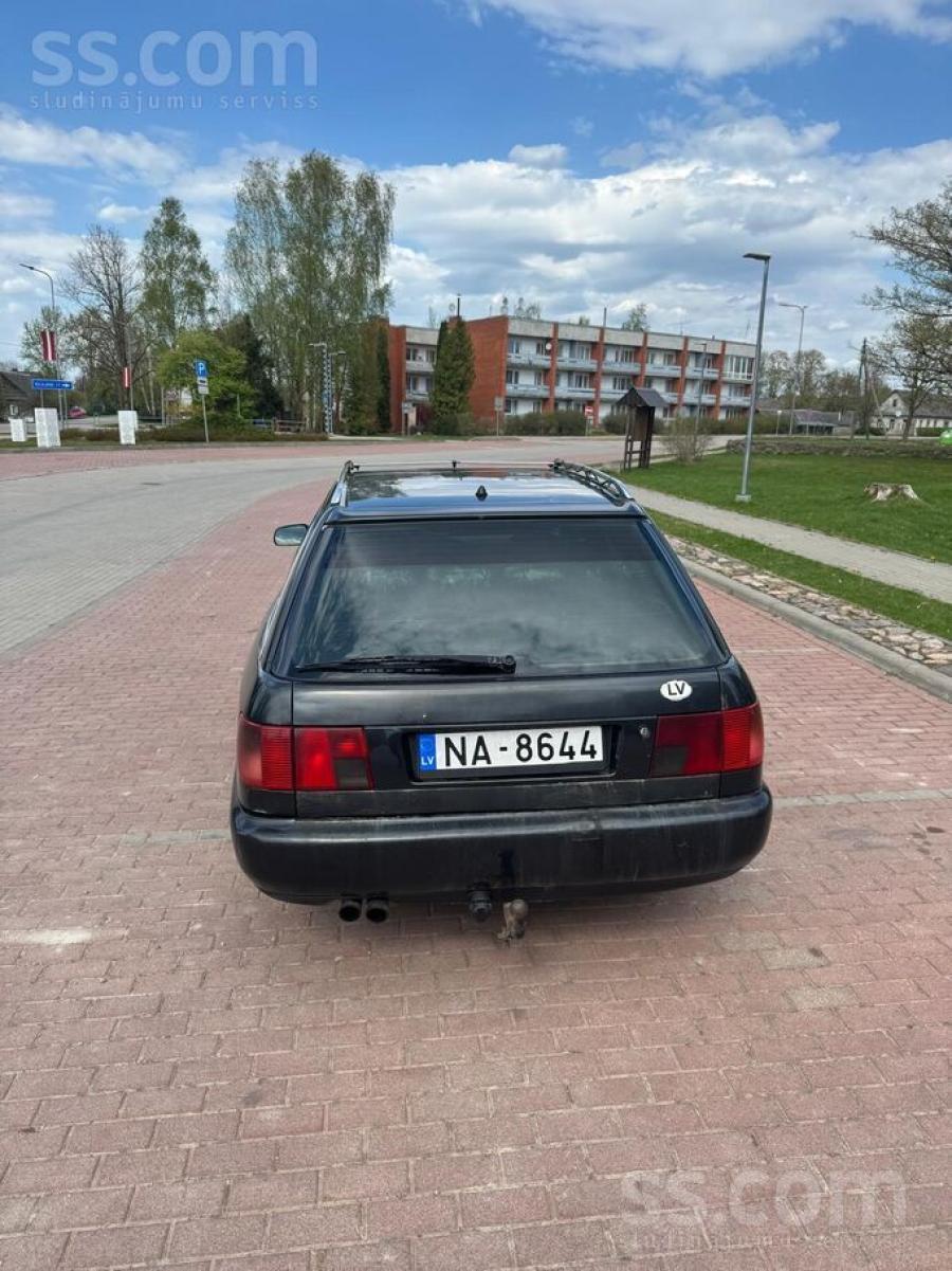 Melns Audi A6 1996 Preiļi, ar dzinēja tilpumu 2.50 L un nobraukumu 590 tūkst. km par 2100 €, foto 3 vietnē AUTOMOTO.COM.LV