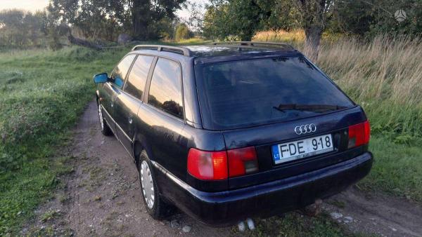 Melns Audi A6 1996 Viļņa, ar dzinēja tilpumu 1.90 L un nobraukumu 429 tūkst. km par 950 €, foto 4 vietnē AUTOMOTO.COM.LV