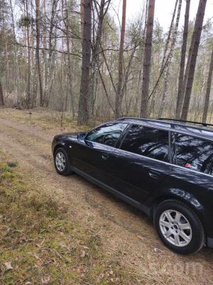 Melns Audi A6 1999 Daugavpils, ar dzinēja tilpumu 1.90 L un nobraukumu 392 tūkst. km par 3200 €, foto 12 vietnē AUTOMOTO.COM.LV