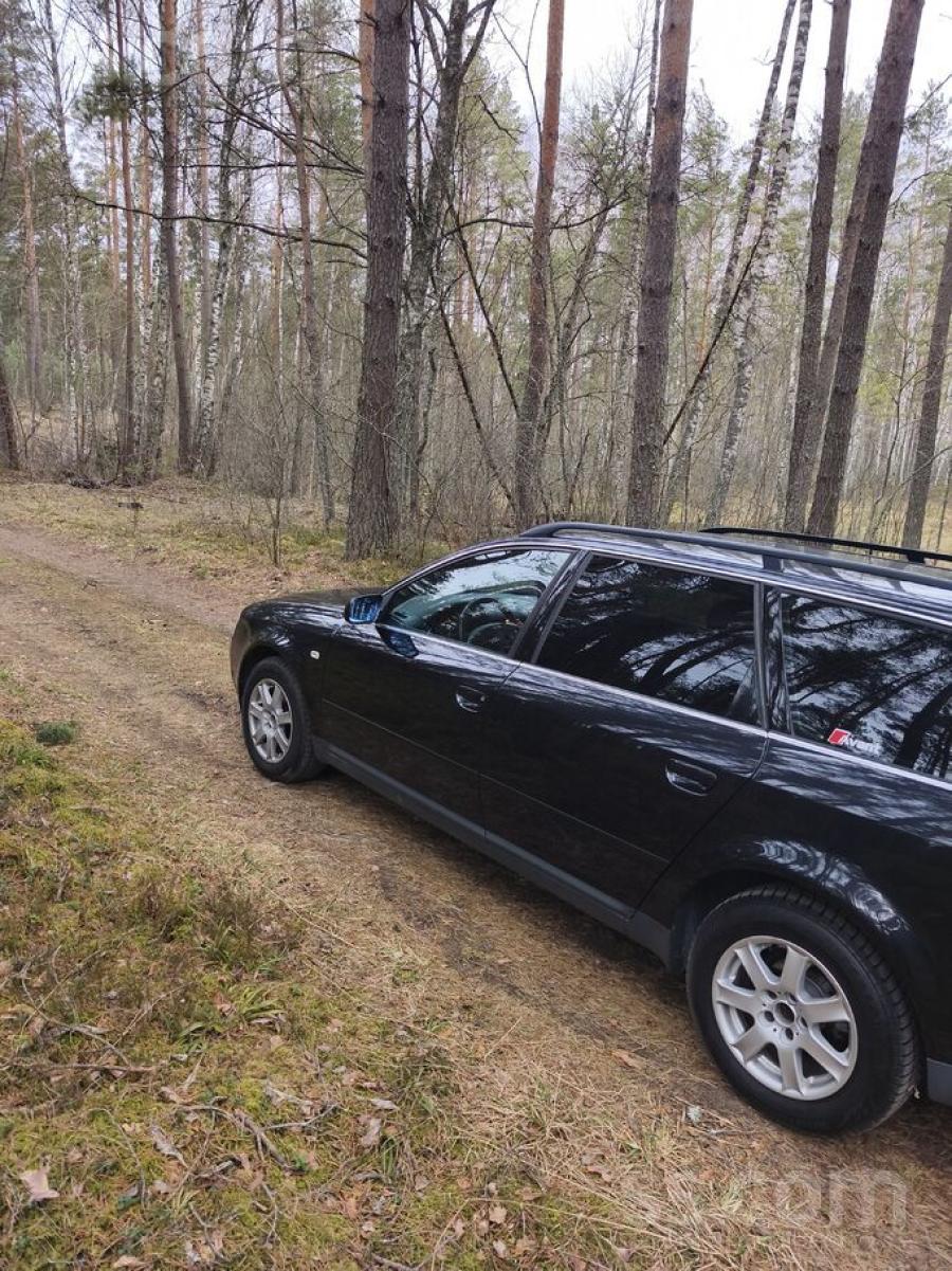 Melns Audi A6 1999 Daugavpils, ar dzinēja tilpumu 1.90 L un nobraukumu 392 tūkst. km par 3200 €, foto 12 vietnē AUTOMOTO.COM.LV