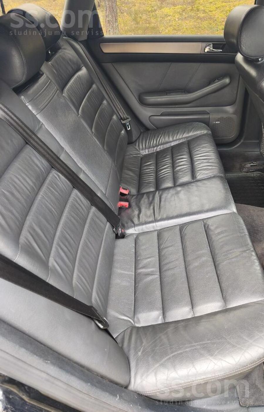 Black Audi A6 1999 in Daugavpils, with an engine capacity of 1.90 L and mileage of 392 thousand km for 3200 €, photo 7 on AUTOMOTO.COM.LV