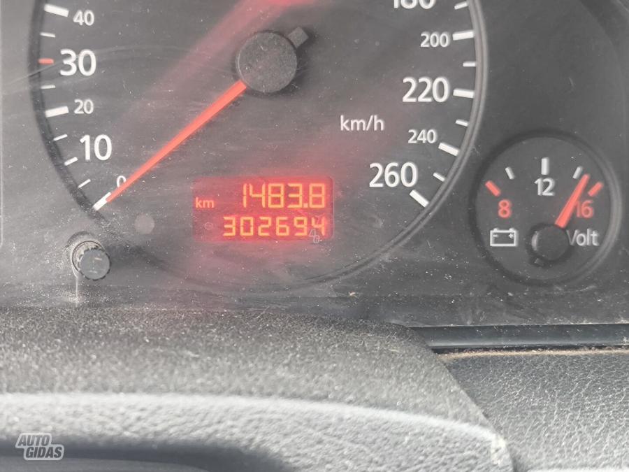 Melns Audi A6 2000 Utena, ar dzinēja tilpumu 2.50 L un nobraukumu 303 tūkst. km par 1050 €, foto 9 vietnē AUTOMOTO.COM.LV