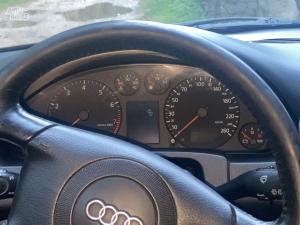 Black Audi A6 2000 in Kaunas, with an engine capacity of 2.40 L and mileage of 270 thousand km for 650 €, photo 15 on AUTOMOTO.COM.LV