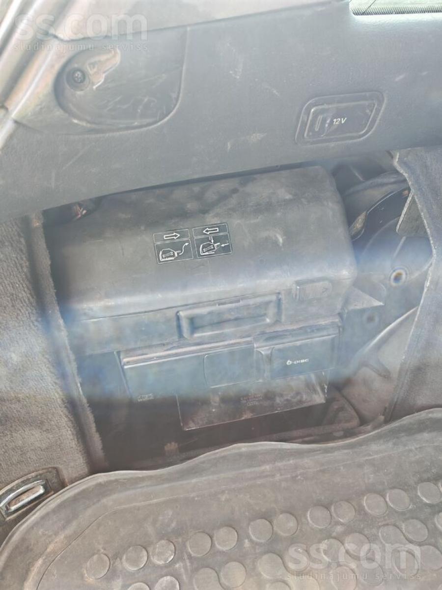 Black Audi A6 2000 in Daugavpils, with an engine capacity of 1.90 L and mileage of 504 thousand km for 2000 €, photo 13 on AUTOMOTO.COM.LV