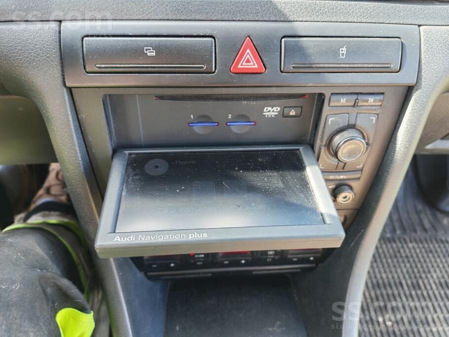 Black Audi A6 2000 in Daugavpils, with an engine capacity of 1.90 L and mileage of 504 thousand km for 2000 €, photo 15 on AUTOMOTO.COM.LV