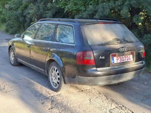 Black Audi A6 2000 in Plunge, with an engine capacity of 2.50 L and mileage of 342 thousand km for 650 €, photo 5 on AUTOMOTO.COM.LV