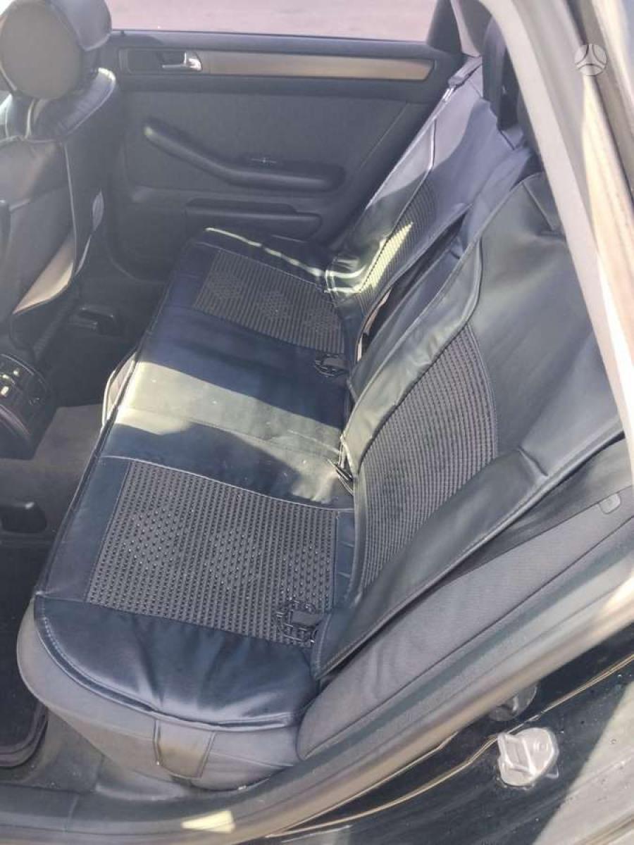 Black Audi A6 2000 in Siauliai, with an engine capacity of 2.50 L and mileage of 311 thousand km for 850 €, photo 12 on AUTOMOTO.COM.LV