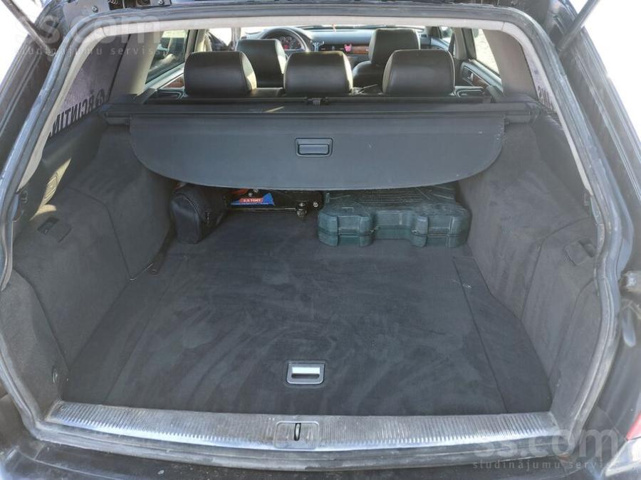 Melns Audi A6 2001 Dobele, ar dzinēja tilpumu 2.50 L un nobraukumu 356 tūkst. km par 2950 €, foto 13 vietnē AUTOMOTO.COM.LV