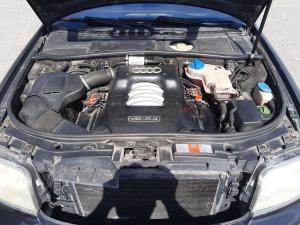 Melns Audi A6 2001 Alīta, ar dzinēja tilpumu 2.40 L un nobraukumu 288 tūkst. km par 1200 €, foto 7 vietnē AUTOMOTO.COM.LV