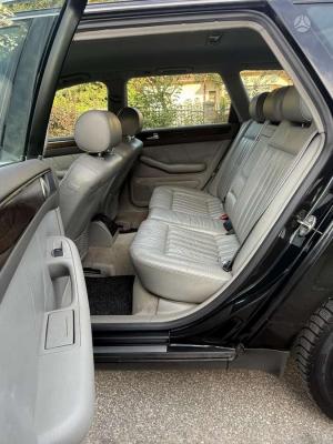 Melns Audi A6 2001 Viļņa, ar dzinēja tilpumu 2.50 L un nobraukumu 306 tūkst. km par 1950 €, foto 12 vietnē AUTOMOTO.COM.LV