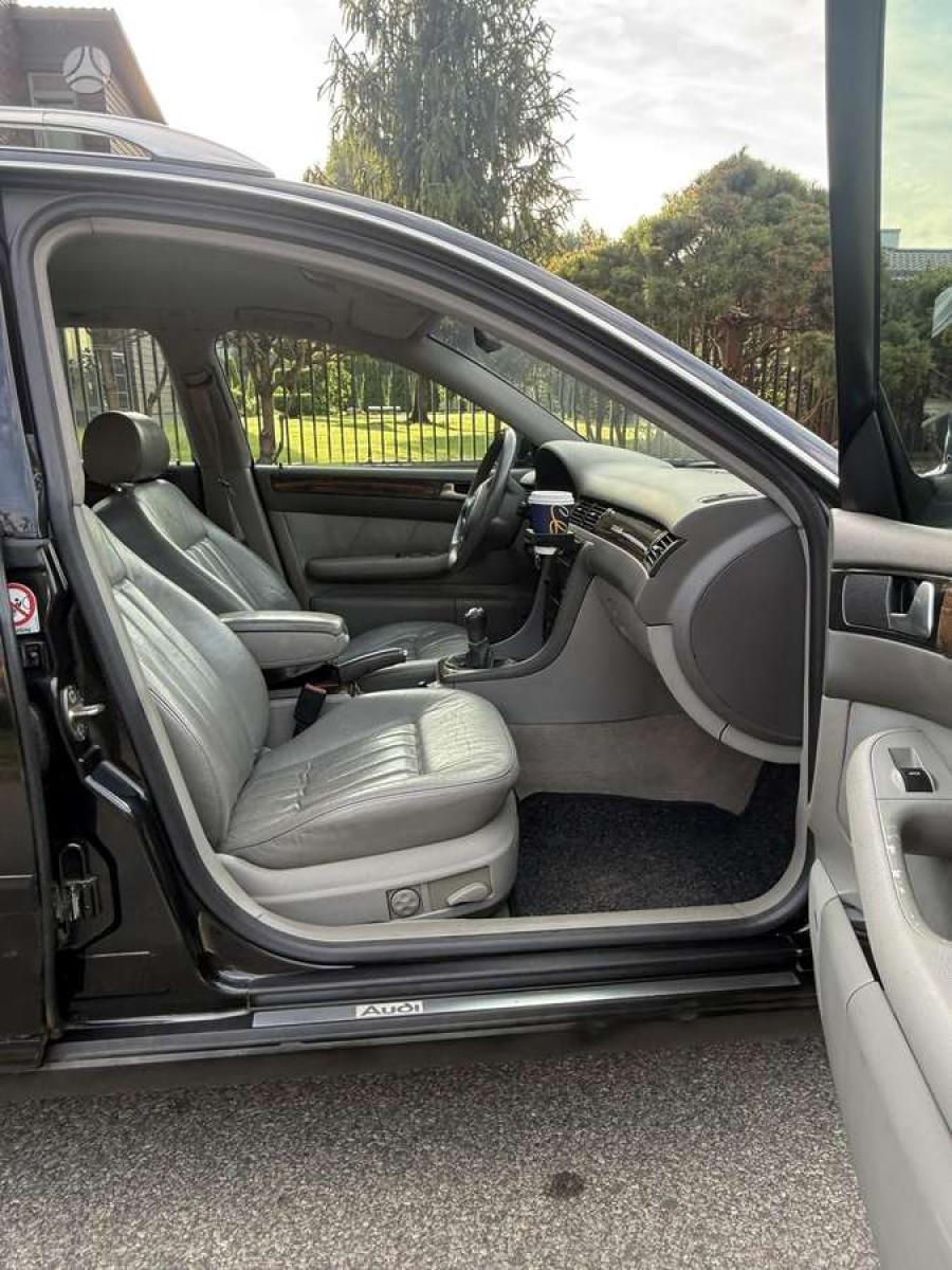 Melns Audi A6 2001 Viļņa, ar dzinēja tilpumu 2.50 L un nobraukumu 306 tūkst. km par 1950 €, foto 13 vietnē AUTOMOTO.COM.LV