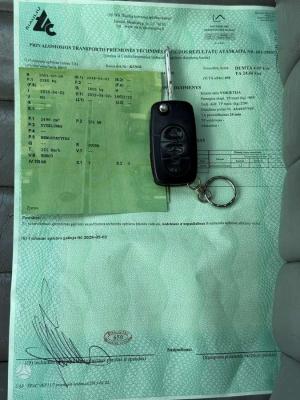 Melns Audi A6 2001 Viļņa, ar dzinēja tilpumu 2.50 L un nobraukumu 306 tūkst. km par 1950 €, foto 18 vietnē AUTOMOTO.COM.LV
