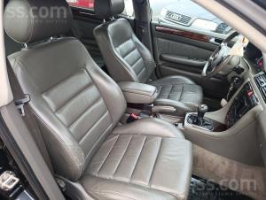 Melns Audi A6 2002 Rēzekne, ar dzinēja tilpumu 1.90 L un nobraukumu 372 tūkst. km par 2150 €, foto 17 vietnē AUTOMOTO.COM.LV