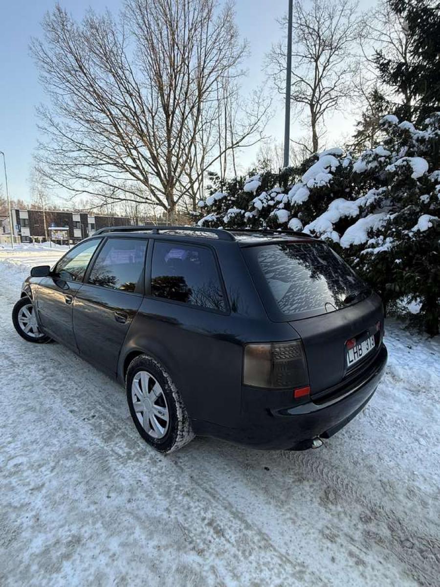 Black Audi A6 2002 in Vilnius, with an engine capacity of 2.50 L and mileage of 311 thousand km for 1650 €, photo 6 on AUTOMOTO.COM.LV