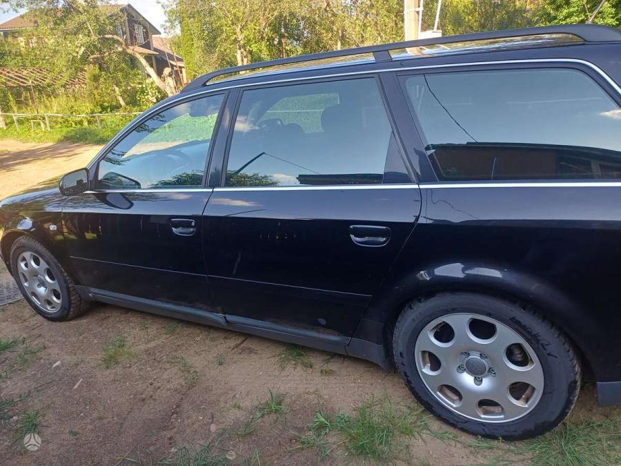 Melns Audi A6 2002 Druskininkai, ar dzinēja tilpumu 2.50 L un nobraukumu 407 tūkst. km par 1300 €, foto 3 vietnē AUTOMOTO.COM.LV