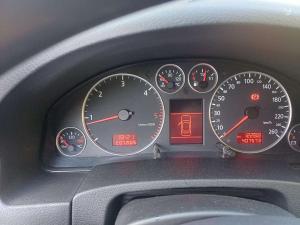Melns Audi A6 2002 Druskininkai, ar dzinēja tilpumu 2.50 L un nobraukumu 407 tūkst. km par 1300 €, foto 6 vietnē AUTOMOTO.COM.LV