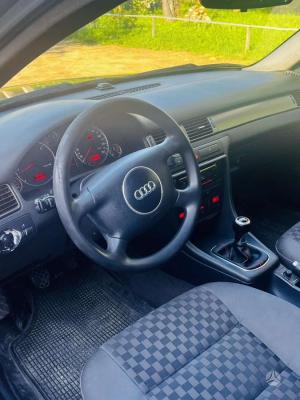 Melns Audi A6 2002 Druskininkai, ar dzinēja tilpumu 2.50 L un nobraukumu 407 tūkst. km par 1300 €, foto 7 vietnē AUTOMOTO.COM.LV