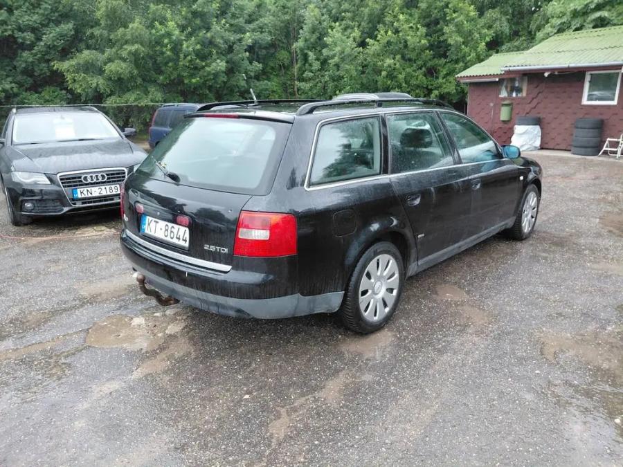 Black Audi A6 2002 in Talsi, with an engine capacity of 2.50 L and mileage of 348 thousand km for 795 €, photo 5 on AUTOMOTO.COM.LV