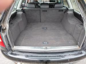 Black Audi A6 2002 in Talsi, with an engine capacity of 2.50 L and mileage of 348 thousand km for 795 €, photo 10 on AUTOMOTO.COM.LV