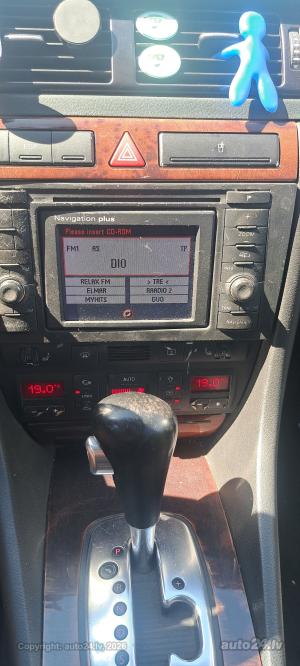 Черный Ауди А6 2002 в Тарту, объемом двигателя 2.50 л и пробегом 0 тыс. км за 1000 €, фото 5 на AUTOMOTO.COM.LV
