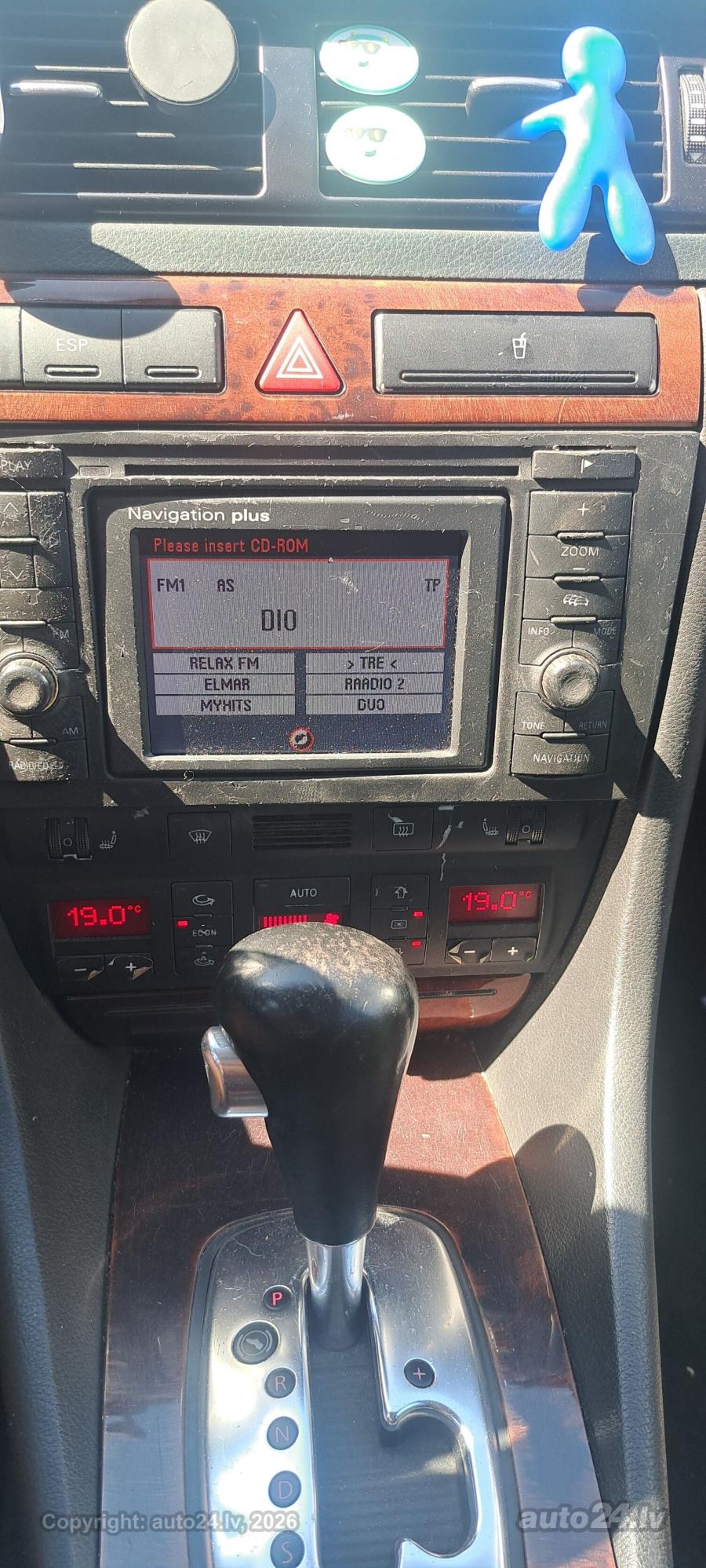 Черный Ауди А6 2002 в Тарту, объемом двигателя 2.50 л и пробегом 0 тыс. км за 1000 €, фото 5 на AUTOMOTO.COM.LV