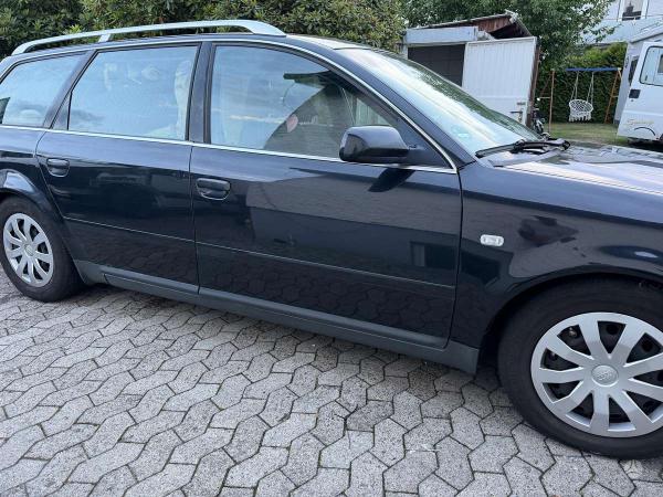 Черный Ауди А6 2002 в Каунас, объемом двигателя 1.90 л и пробегом 420 тыс. км за 800 €, фото 4 на AUTOMOTO.COM.LV