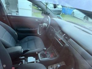 Black Audi A6 2002 in Kaunas, with an engine capacity of 1.90 L and mileage of 420 thousand km for 800 €, photo 8 on AUTOMOTO.COM.LV