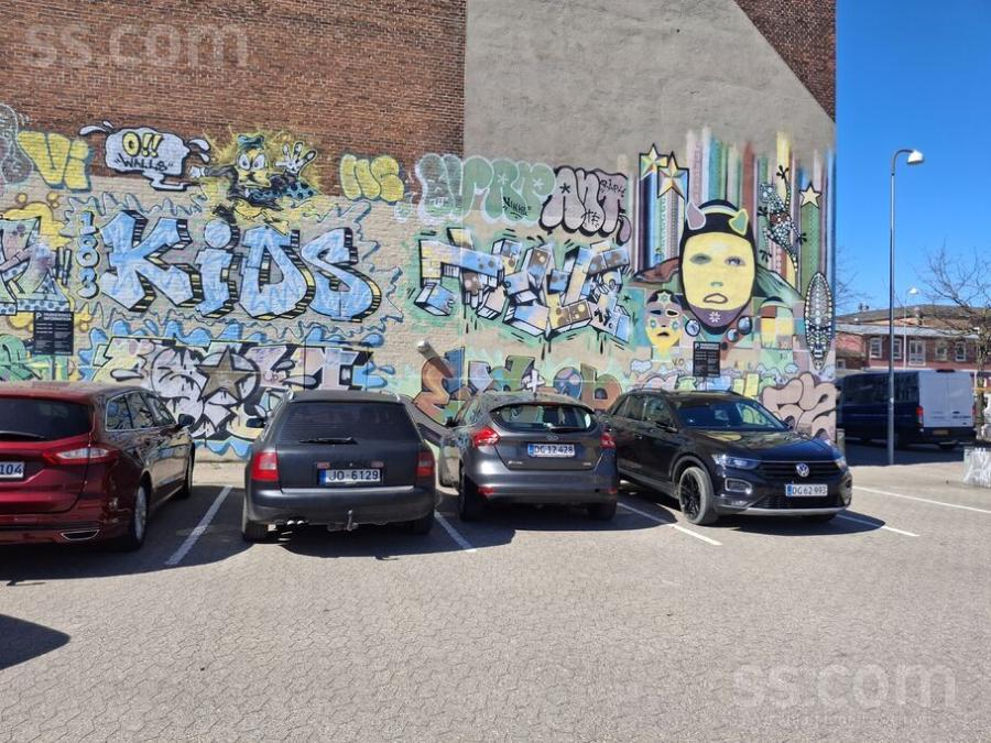 Melns Audi A6 2002 Kuldīga, ar dzinēja tilpumu 1.90 L un nobraukumu 432 tūkst. km par 1880 €, foto 8 vietnē AUTOMOTO.COM.LV