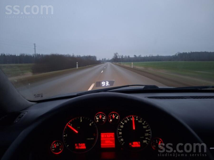 Melns Audi A6 2002 Kuldīga, ar dzinēja tilpumu 1.90 L un nobraukumu 432 tūkst. km par 1880 €, foto 12 vietnē AUTOMOTO.COM.LV